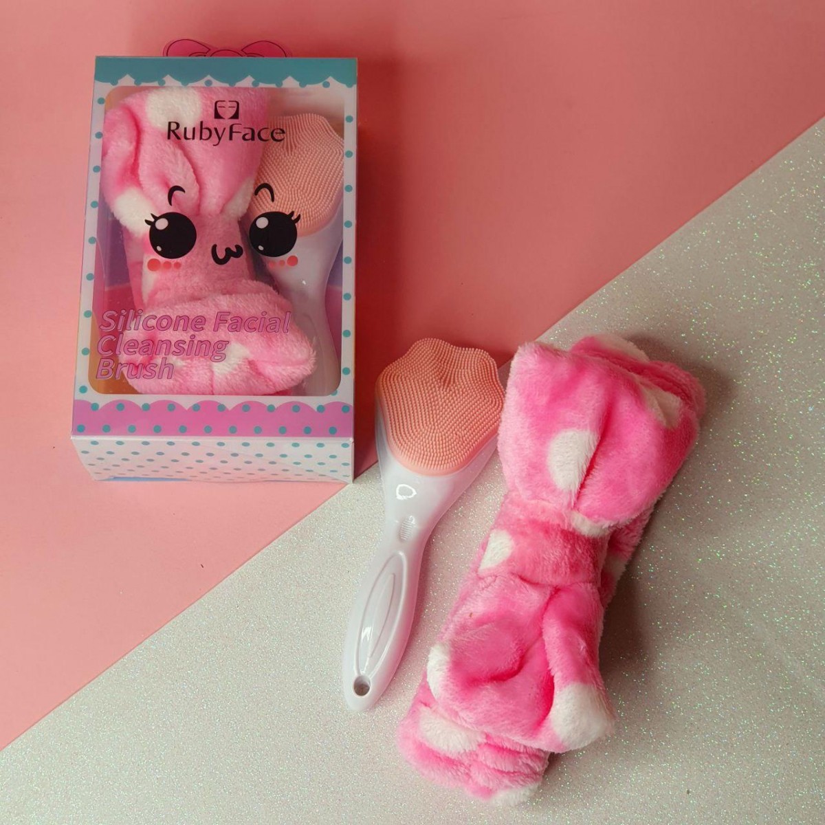 Набір 2в1 щіточка для вмивання та косметична пов'язка Ruby Face купити ...