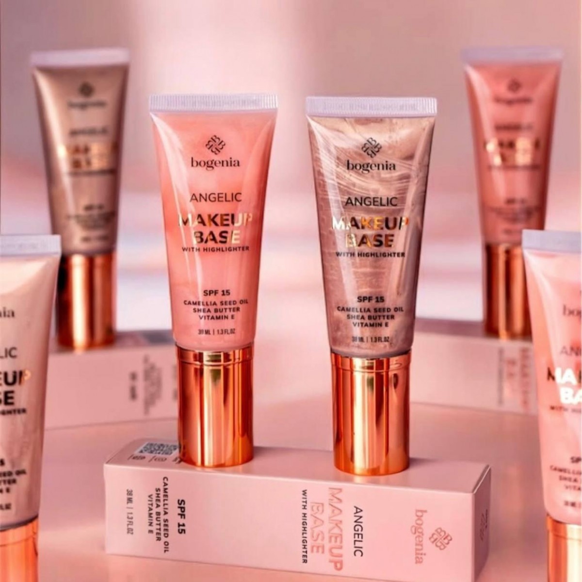 База під макіяж з хайлайтером Bogenia Angelic Makeup Base with ...